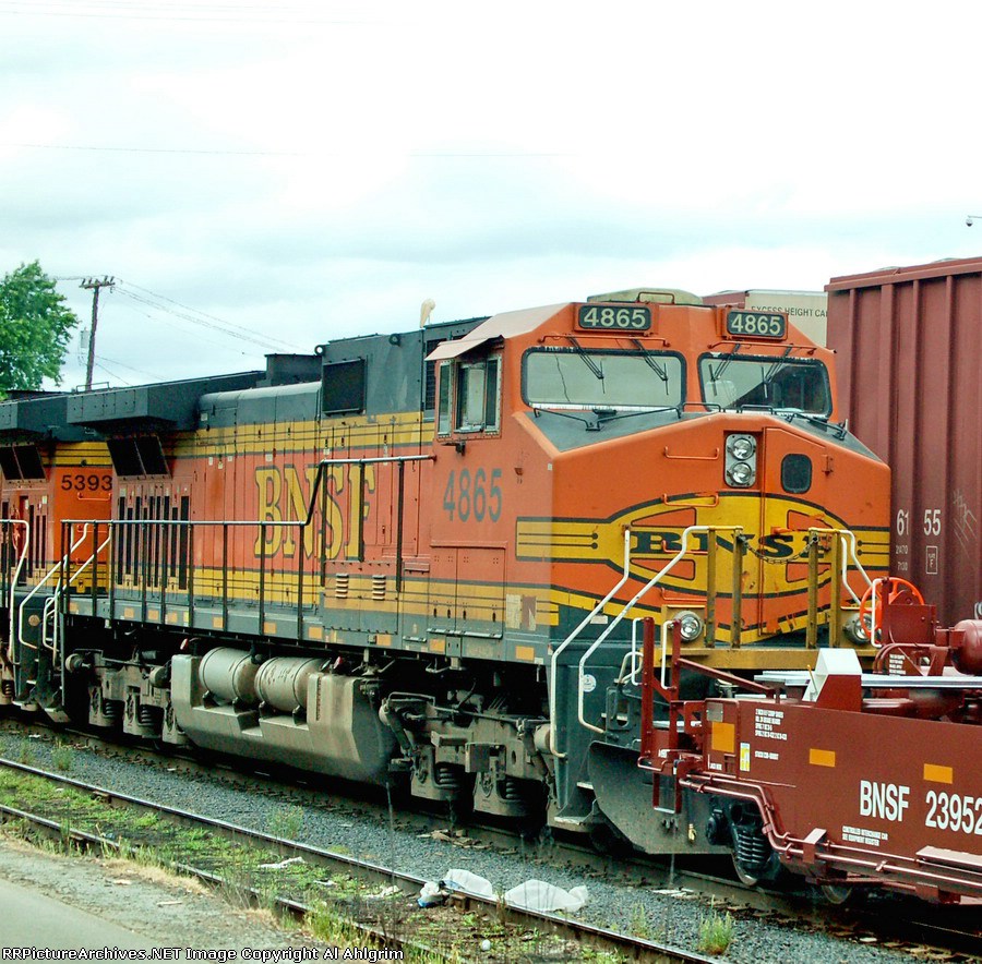 BNSF 4865